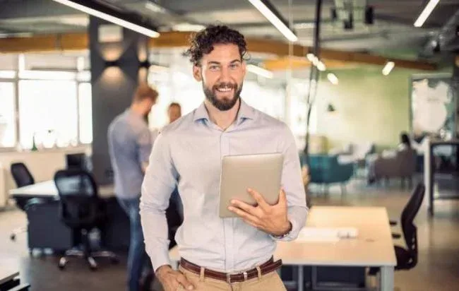 Cara Menjadi Pengusaha Muda Sukses: Tips Meraih Kesuksesan